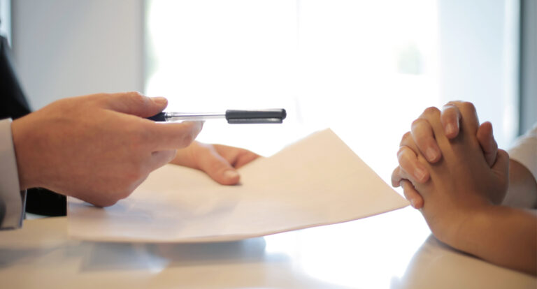 Comment créer des bulletins de paie sur le TESE ? | Indy